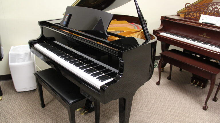 Pearl River 4' 8" Player Grand Piano - B Natural Pianos