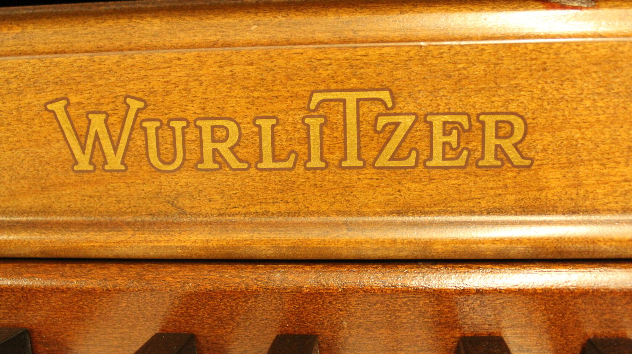 Wurlitzer 43" Console Piano - B Natural Pianos
