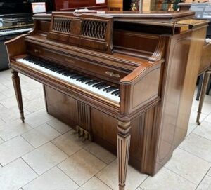 Wurlitzer 43” Console Piano - B Natural Pianos