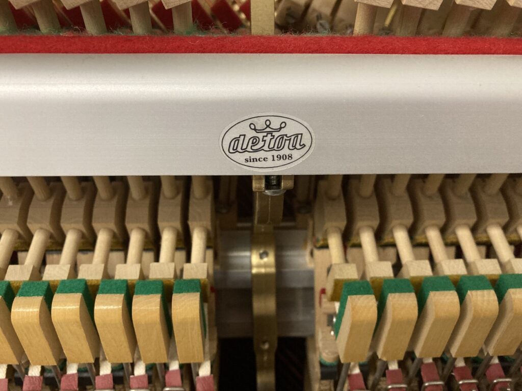 Petrof 48” Professional Upright Piano - B Natural Pianos