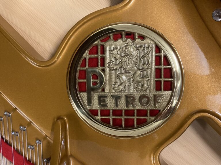 Petrof 5' 2" Grand Piano - B Natural Pianos